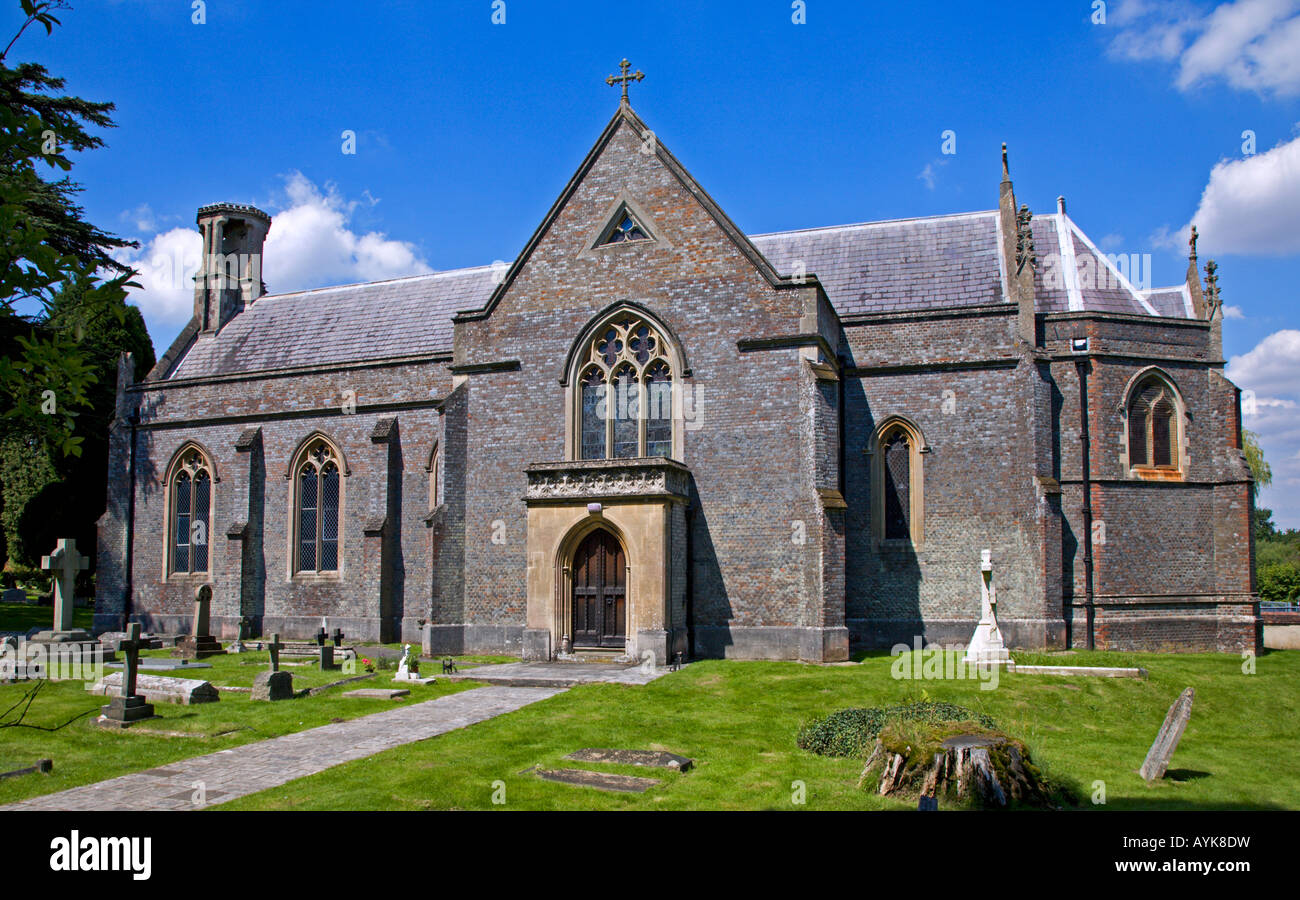 St Matthews Church, Otterbourne, Hampshire, England Stock Photo - Alamy