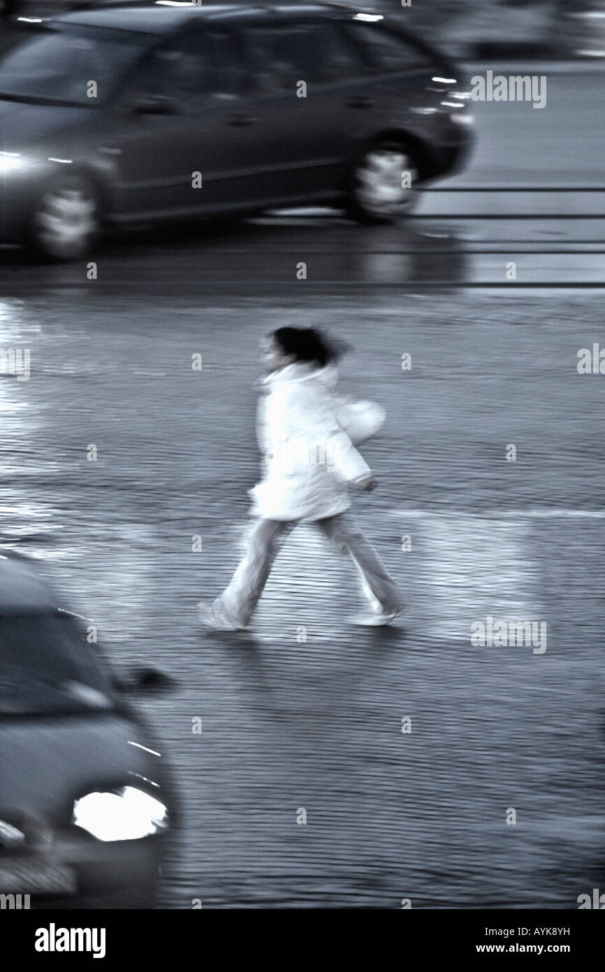 Pedestrian crossings horizontal hi-res stock photography and images - Alamy