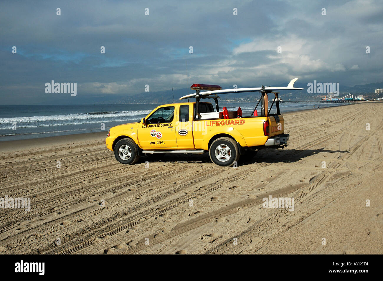 Lifeguard truck us hi-res stock photography and images - Alamy