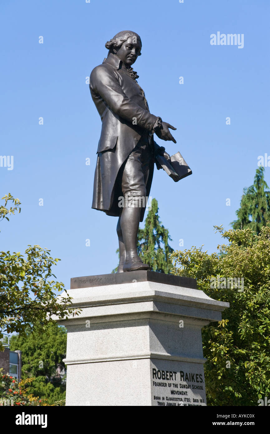 Statue of Robert Raikes, founder of the Sunday School movement, in the ...