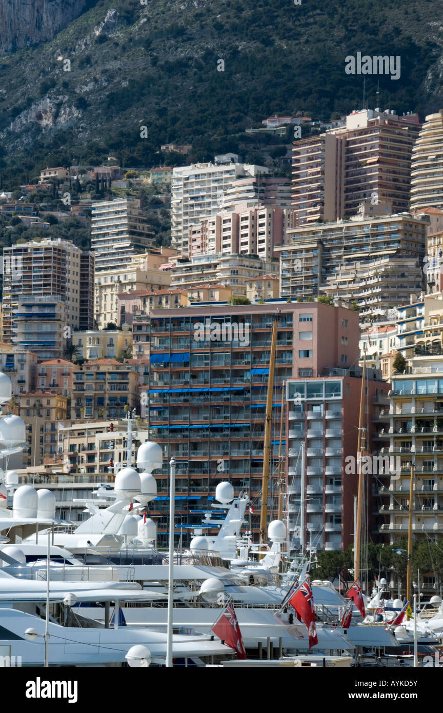 modern buildings and luxurious yachts in Monaco Stock Photo - Alamy