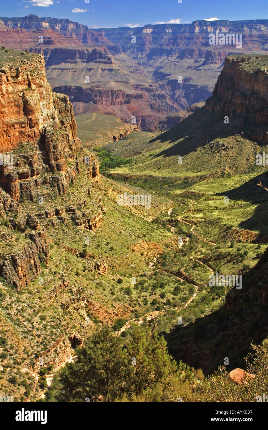 The Grand Canyon views from the Bright Angel Trail Stock Photo - Alamy