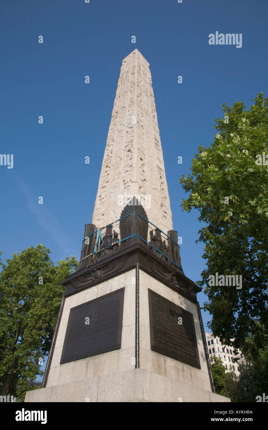 Cleopatra statue london hi-res stock photography and images - Alamy