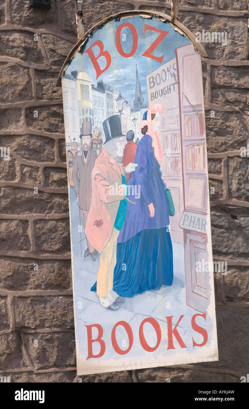 Bookshop town tourism secondhand hi-res stock photography and images ...