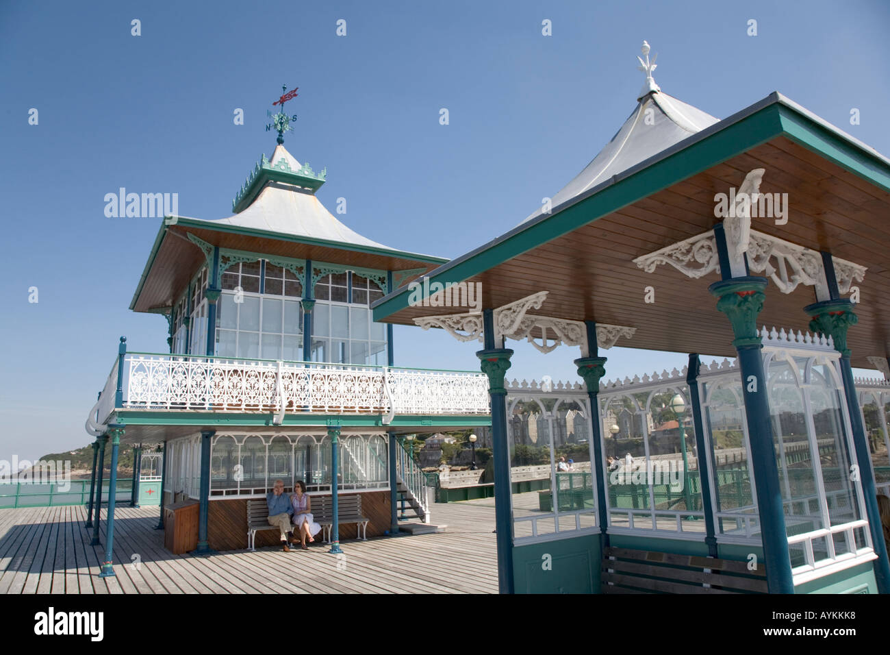 Victorian pier at clevedon hi-res stock photography and images - Alamy