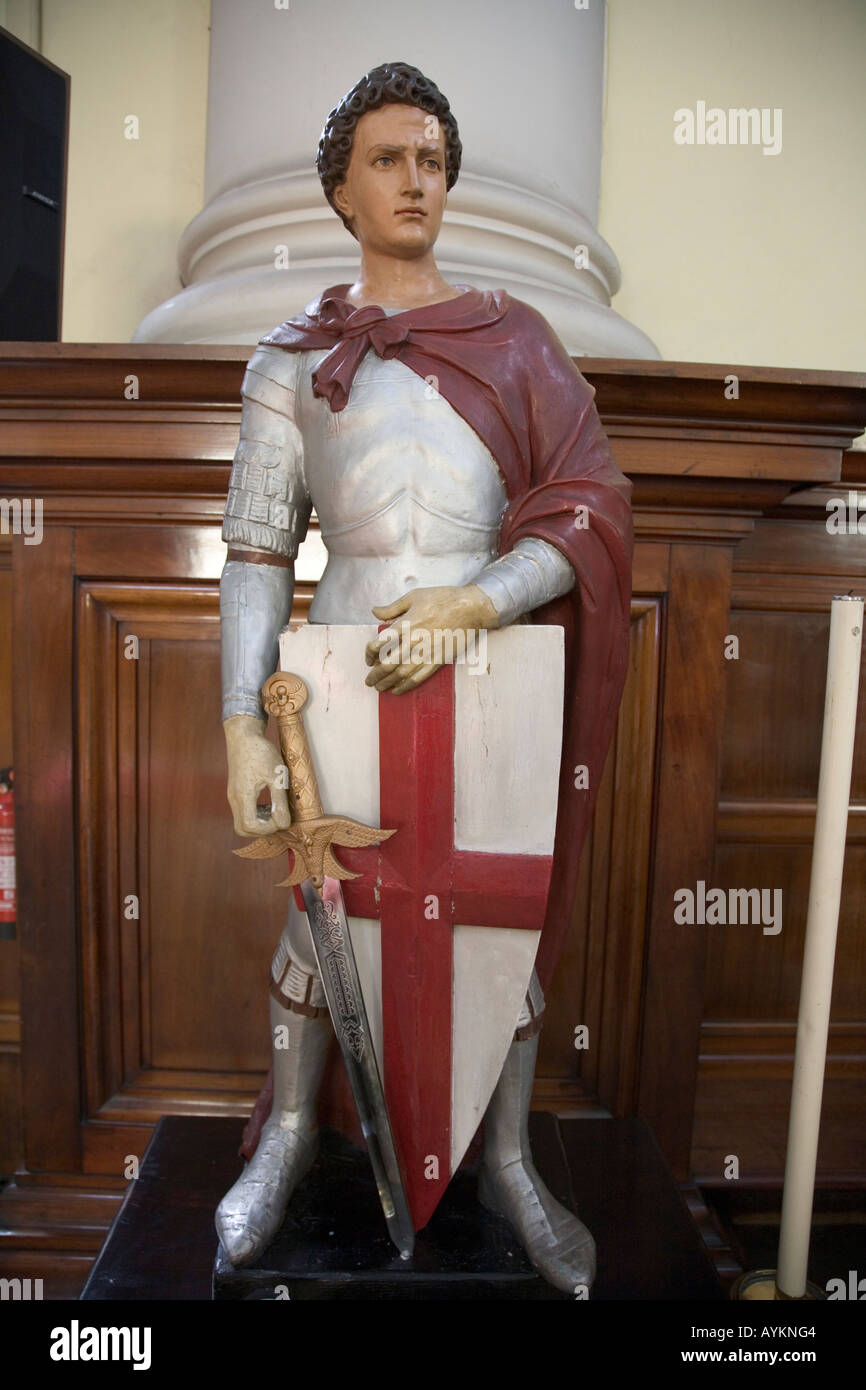 Saint george shield hi-res stock photography and images - Alamy