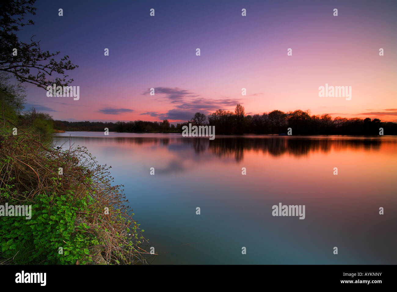 Swindon coate water park hi-res stock photography and images - Alamy