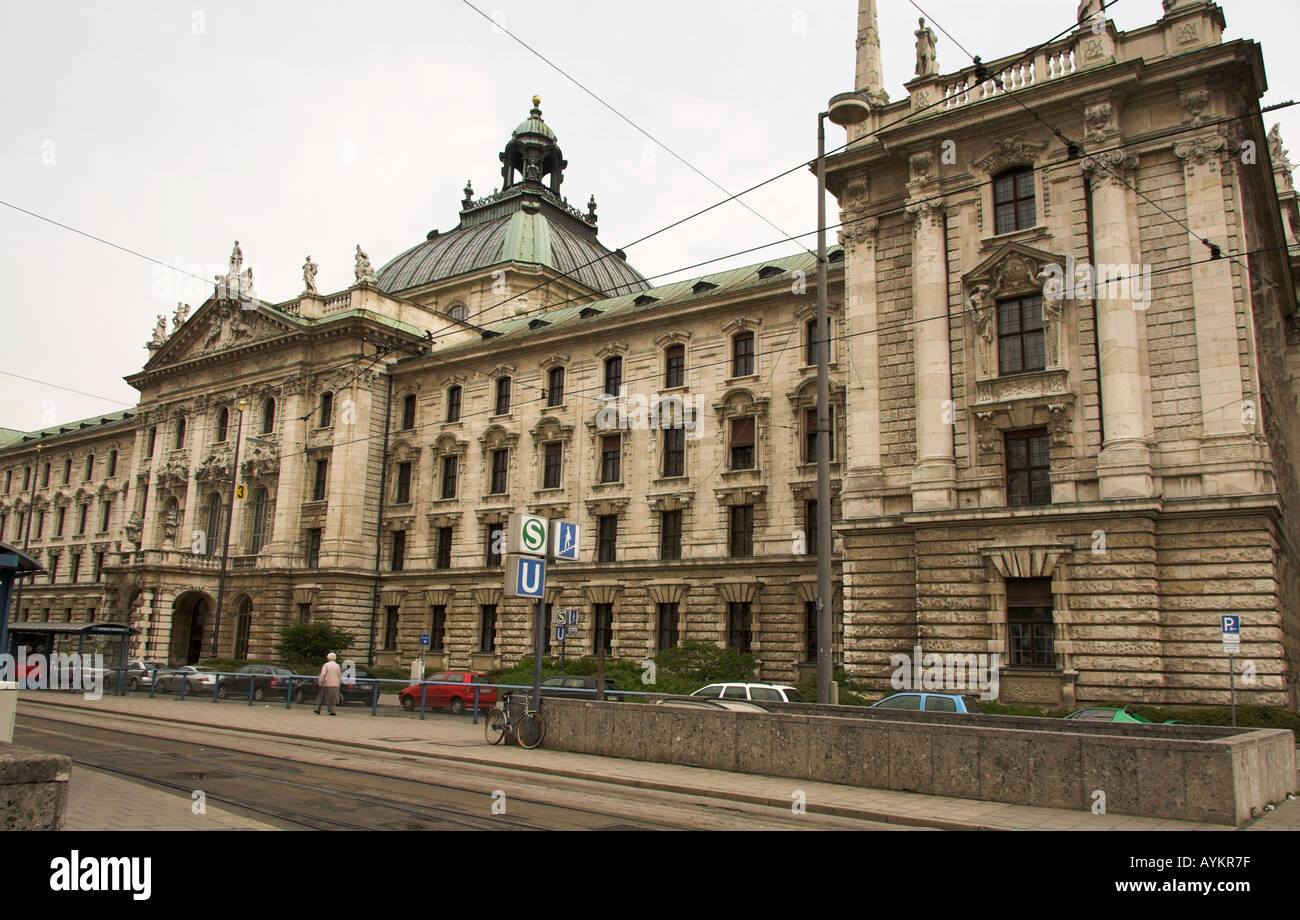 Palace of Justice on Karlsplatz, Munich, Germany Stock Photo - Alamy