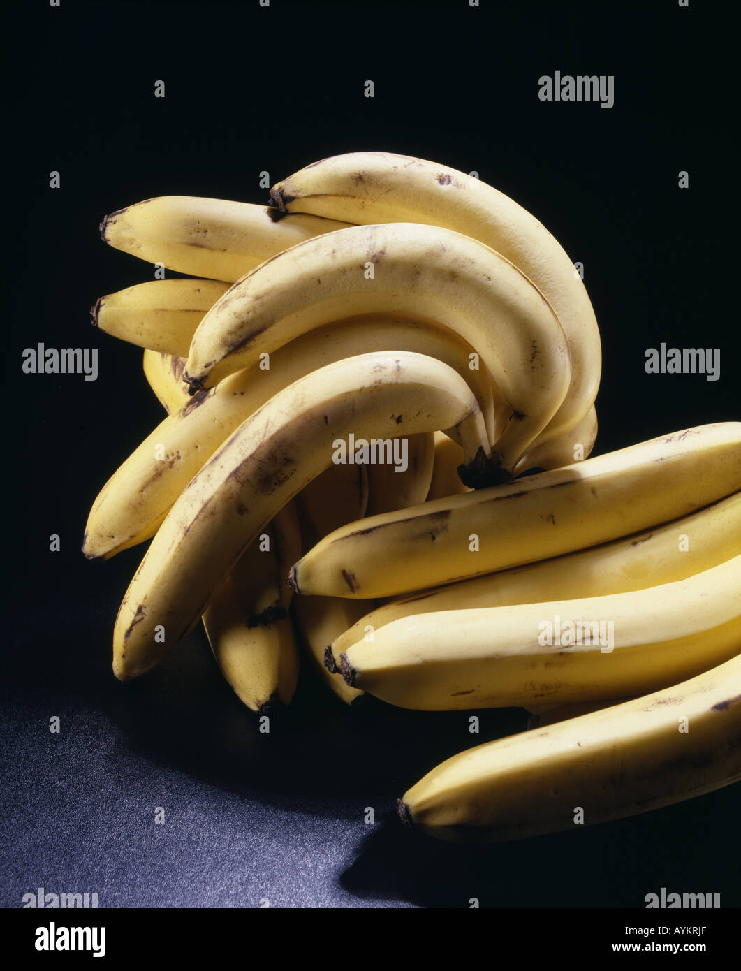 Cluster of bananas hi-res stock photography and images - Alamy