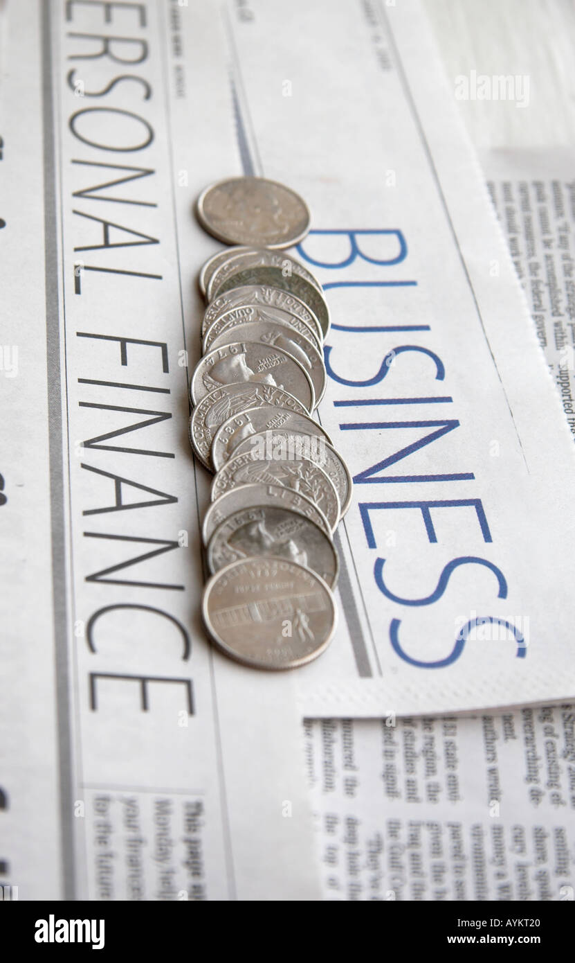 Sunday newspaper market hi-res stock photography and images - Alamy