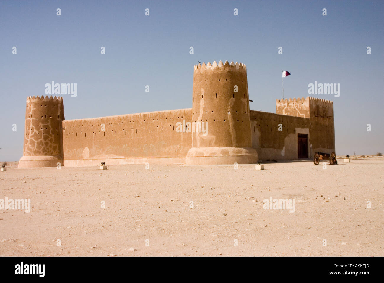 A fort in the desert Stock Photo - Alamy