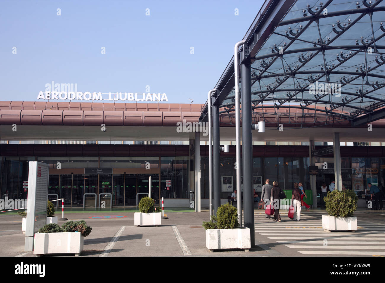 Airport ljubljana ljubljana hi-res stock photography and images - Alamy