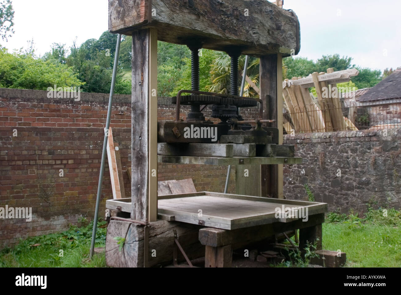 A Cider Press In England Stock Photo - Alamy
