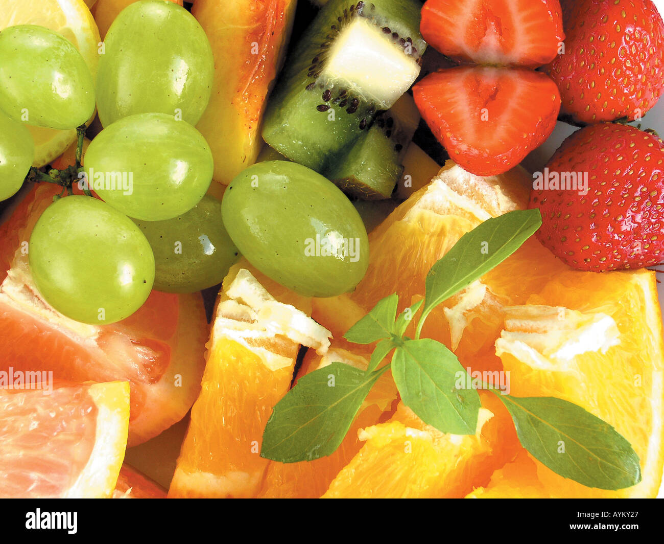 Fruchtsalat hi-res stock photography and images - Alamy