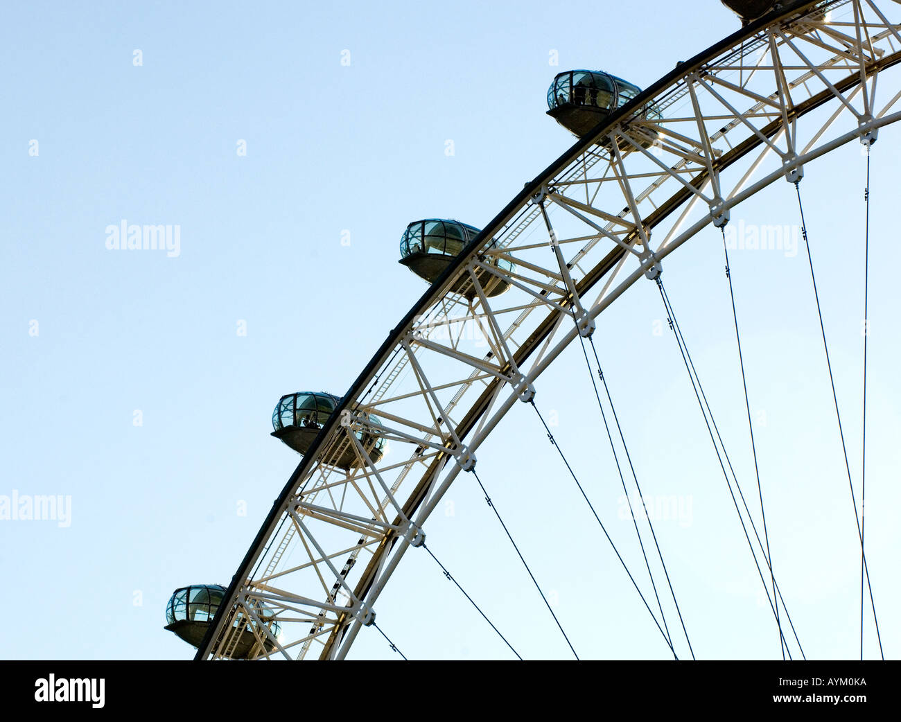 London eye in blue hi-res stock photography and images - Alamy