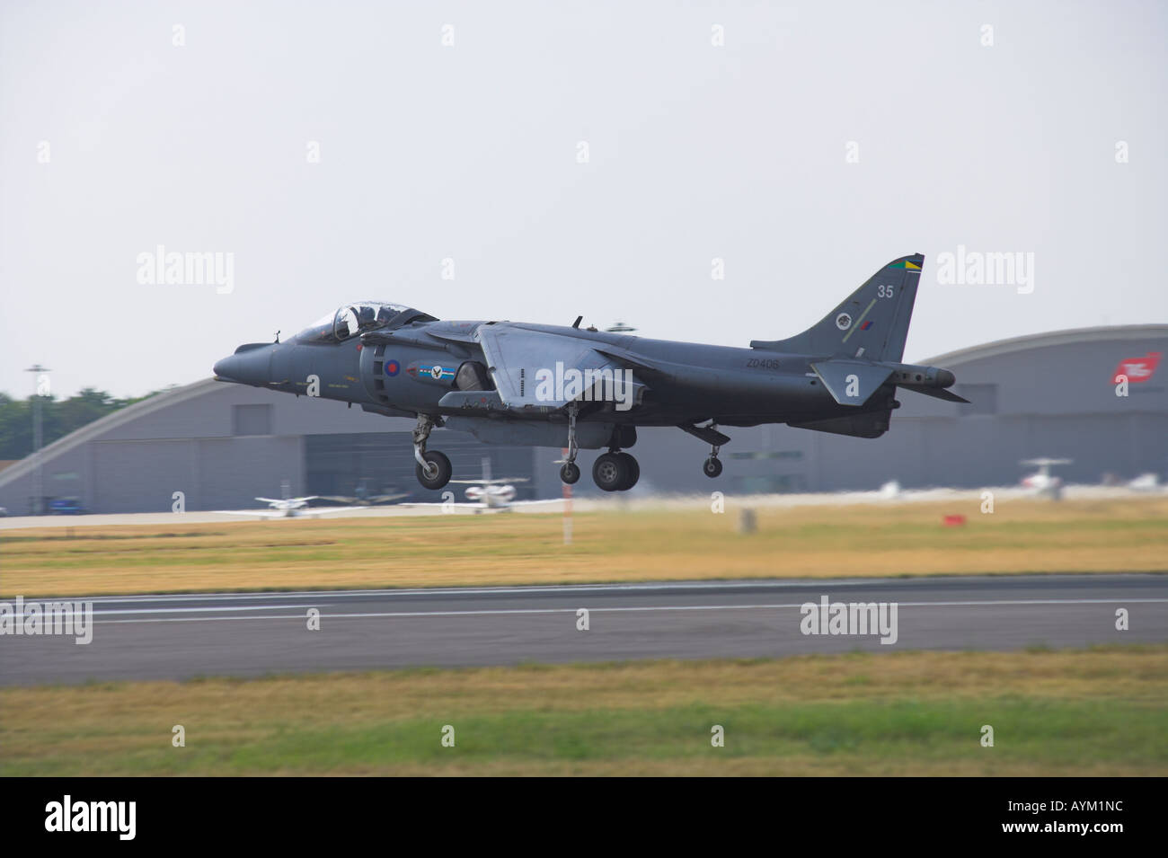 Harrier gr7 hi-res stock photography and images - Alamy