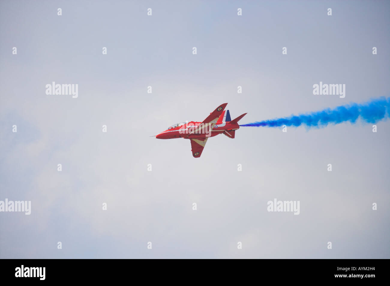 Solo Red Arrow approaching crossover Stock Photo - Alamy