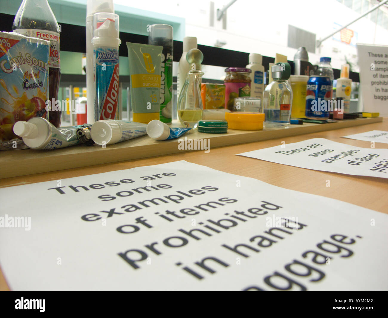 Airport security liquids uk hi-res stock photography and images - Alamy