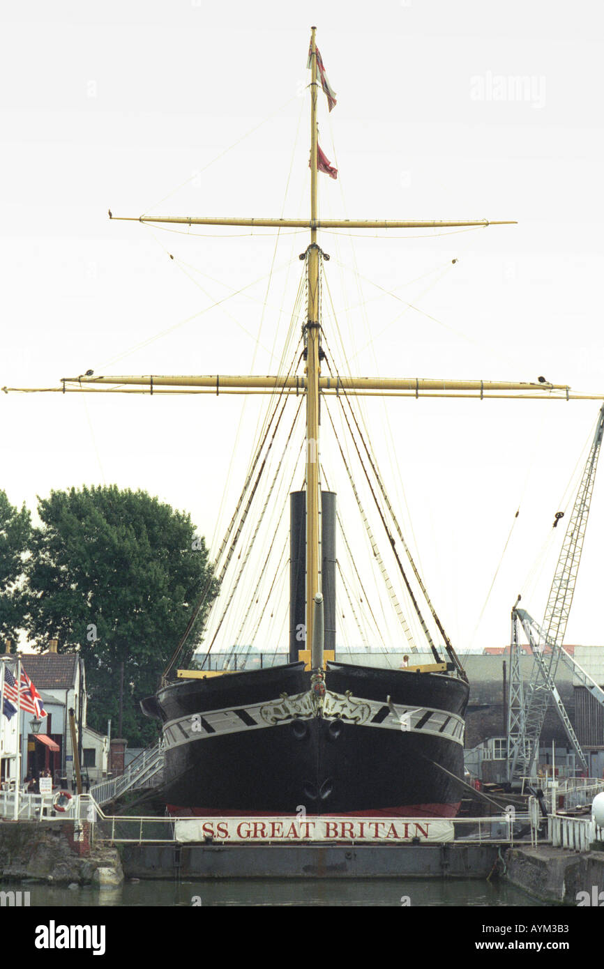 SS Great Britain built by Victorian engineer Isambard Kingdom Brunel ...