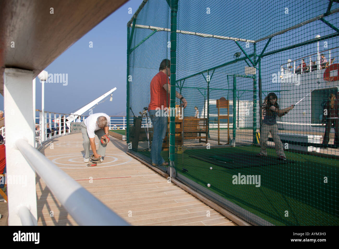 Deck quoits High Resolution Stock Photography and Images - Alamy