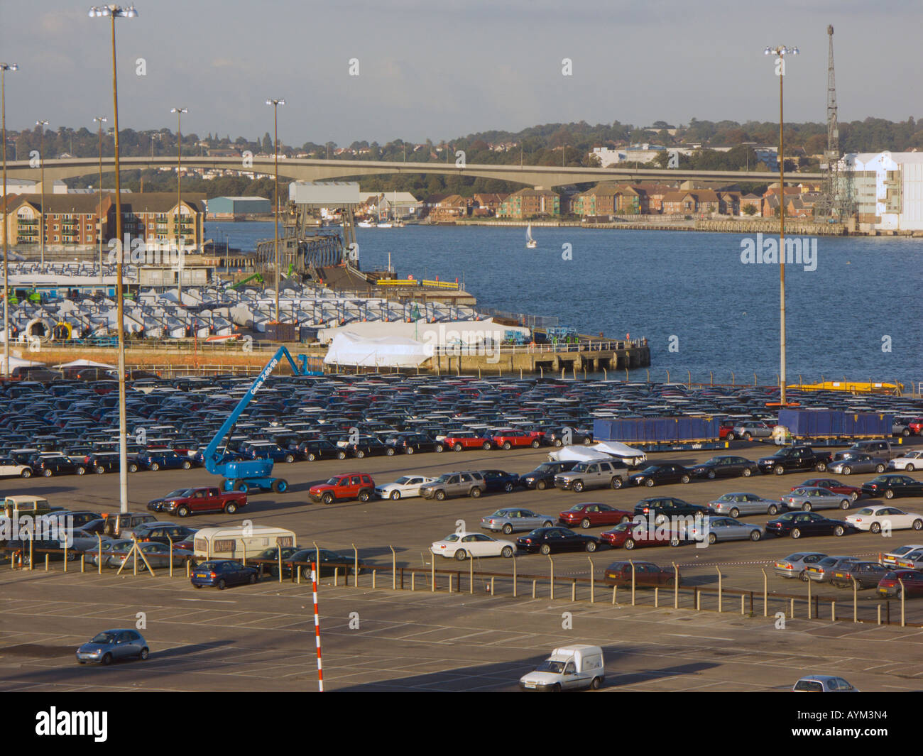 Southampton docks car hi-res stock photography and images - Alamy