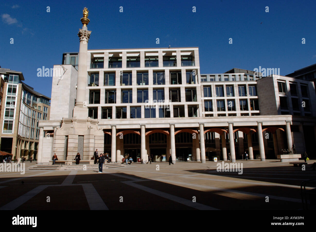 London stock exchange paternoster square hi-res stock photography and ...
