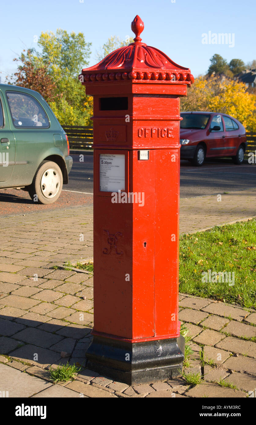 A cast iron Victorian VR hexagonal post box still in use in Jedburgh ...