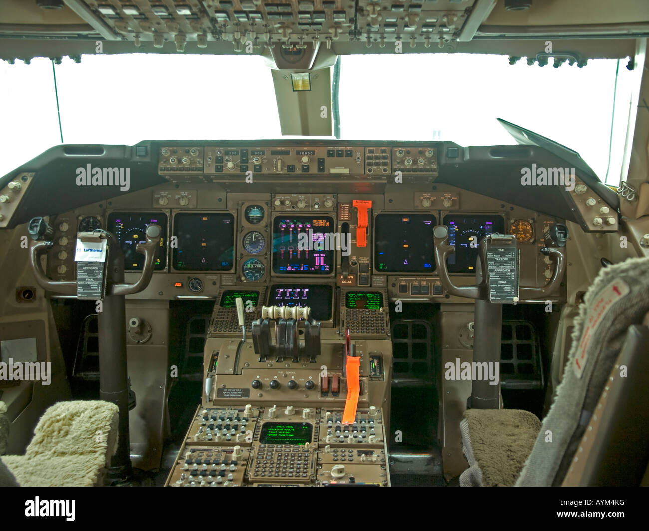 instruments in cockpit of airplane aeroplane B 747 Jumbo Stock Photo ...