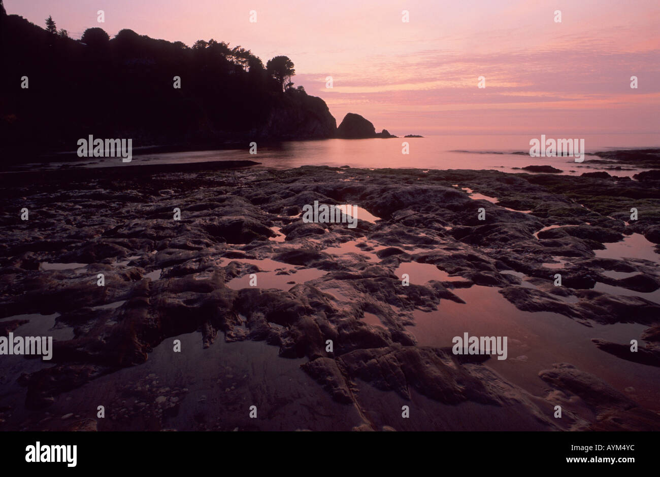 Lee bay hi-res stock photography and images - Alamy