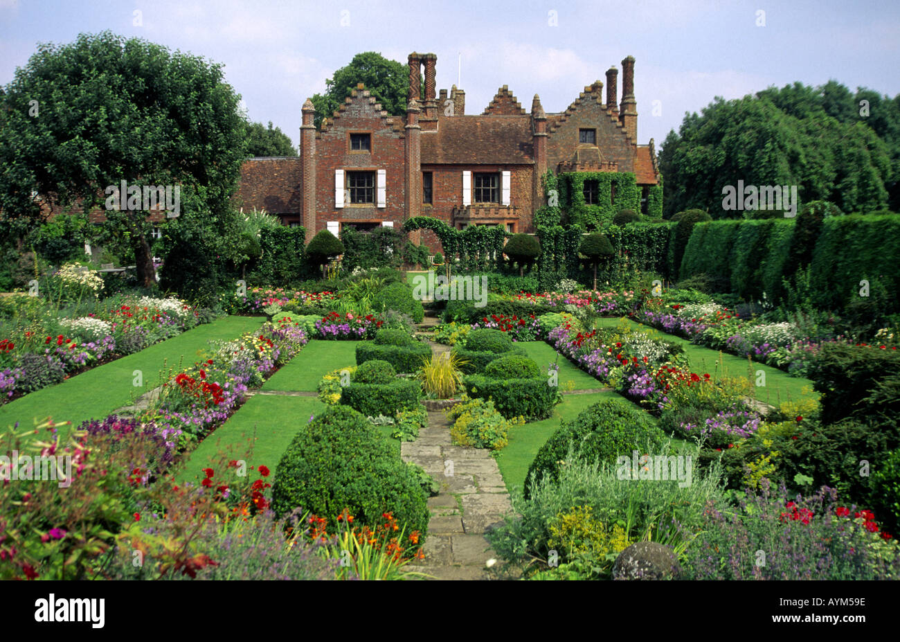 Chenies Manor Buckinghamshire England UK Stock Photo - Alamy