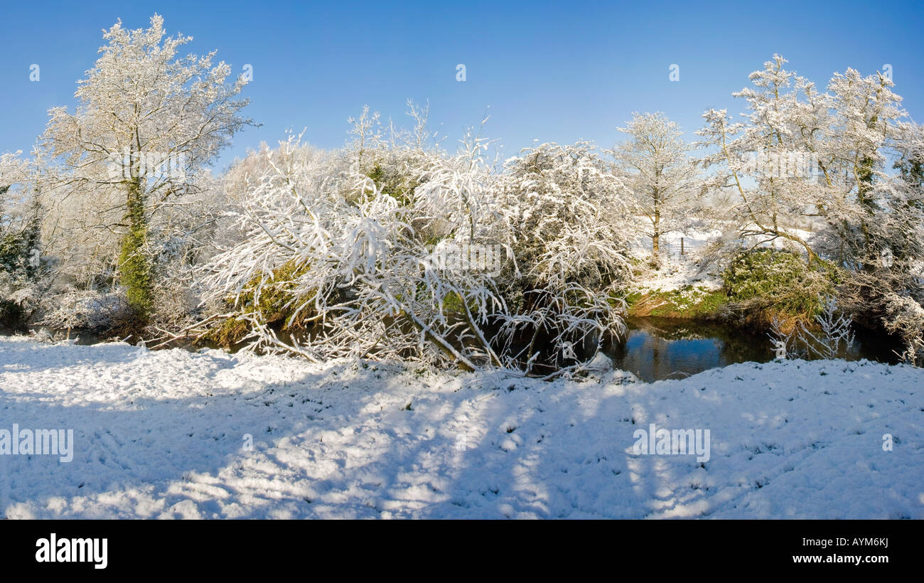 A snow covered rural landscape in the countryside Stock Photo - Alamy