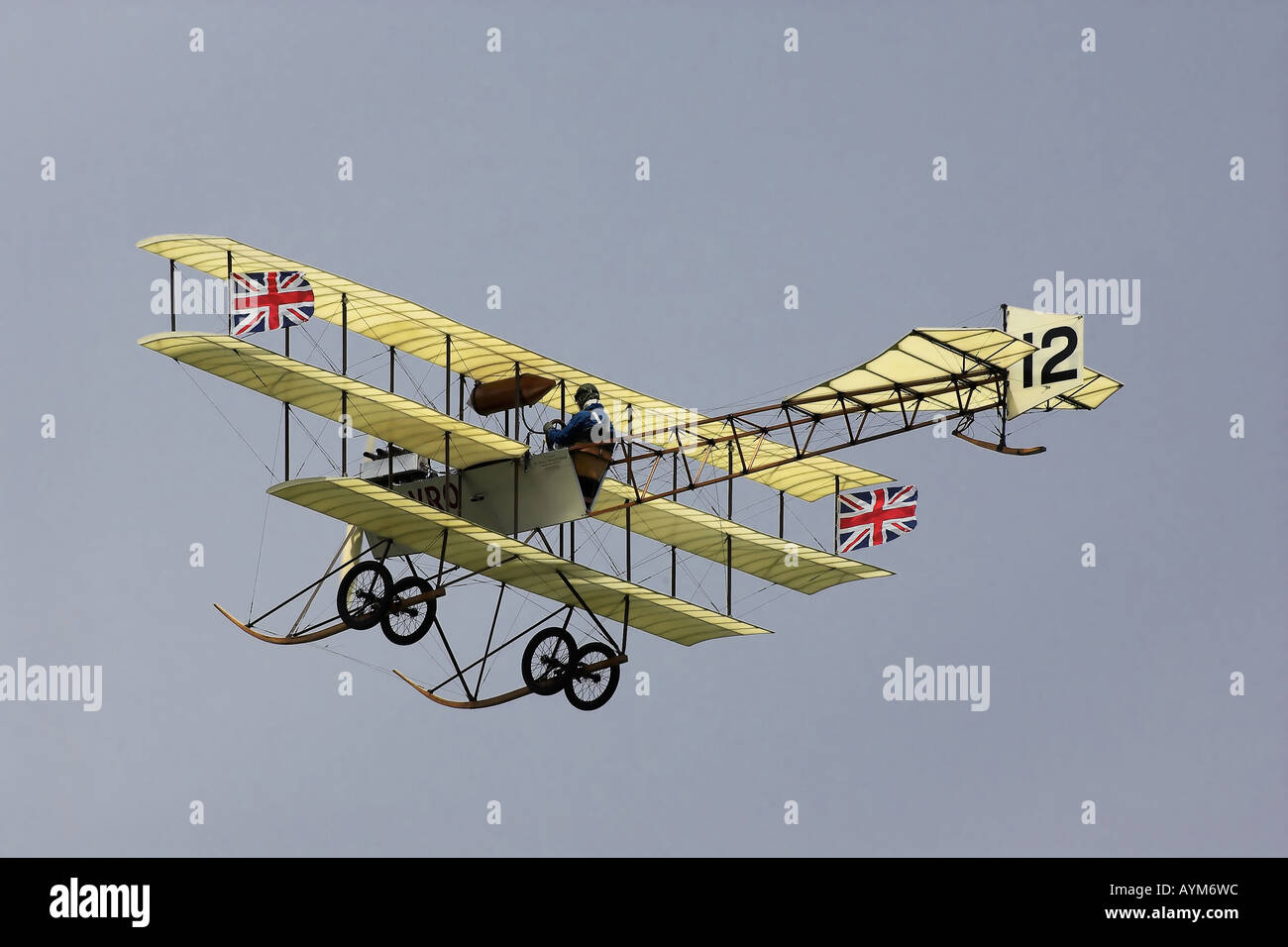 Vintage aircraft hi-res stock photography and images - Alamy