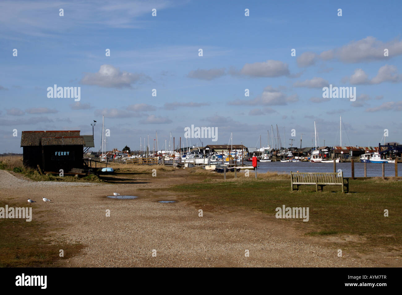 THE RIVER BLYTH AT WALBERSWICK. SUFFOLK. ENGLAND Stock Photo - Alamy