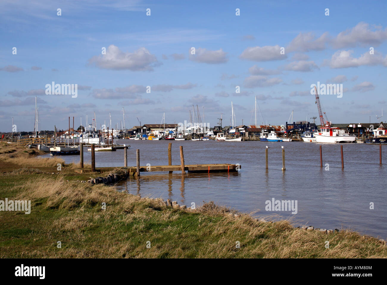 THE RIVER BLYTH AT WALBERSWICK. SUFFOLK. ENGLAND Stock Photo - Alamy