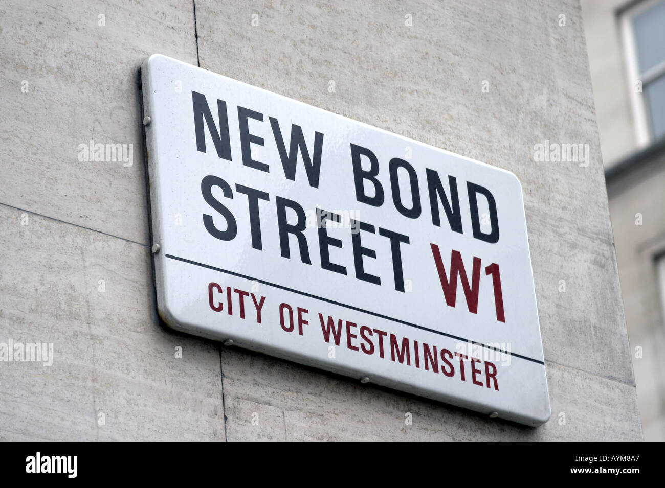 New Bond Street sign Mayfair London W1 Stock Photo - Alamy
