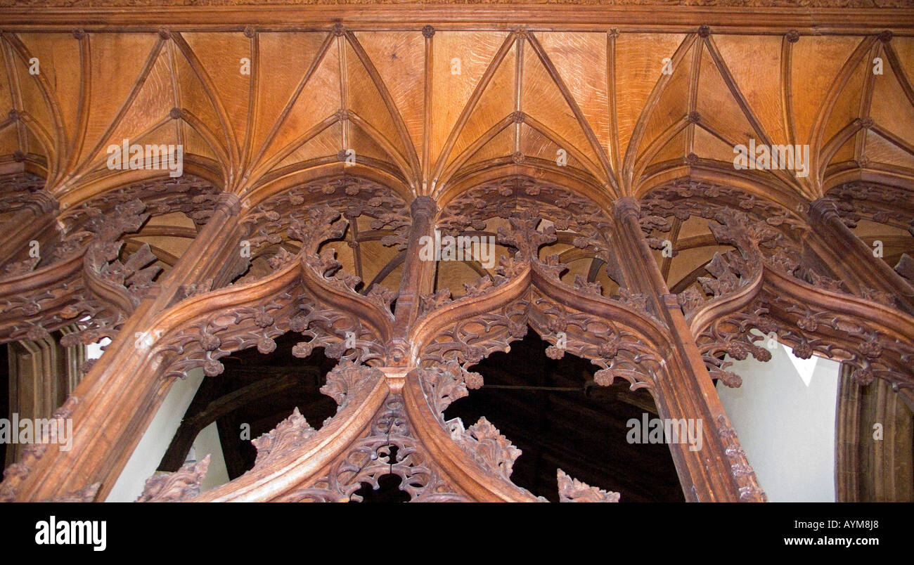 Gothic screen hi-res stock photography and images - Alamy