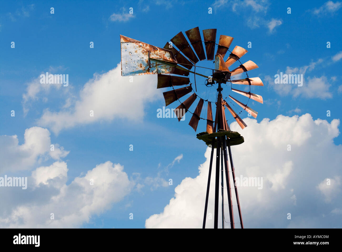 Antique farm hi-res stock photography and images - Alamy