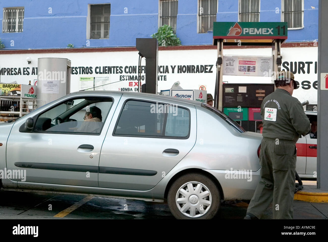 Pemex mexico hi-res stock photography and images - Alamy