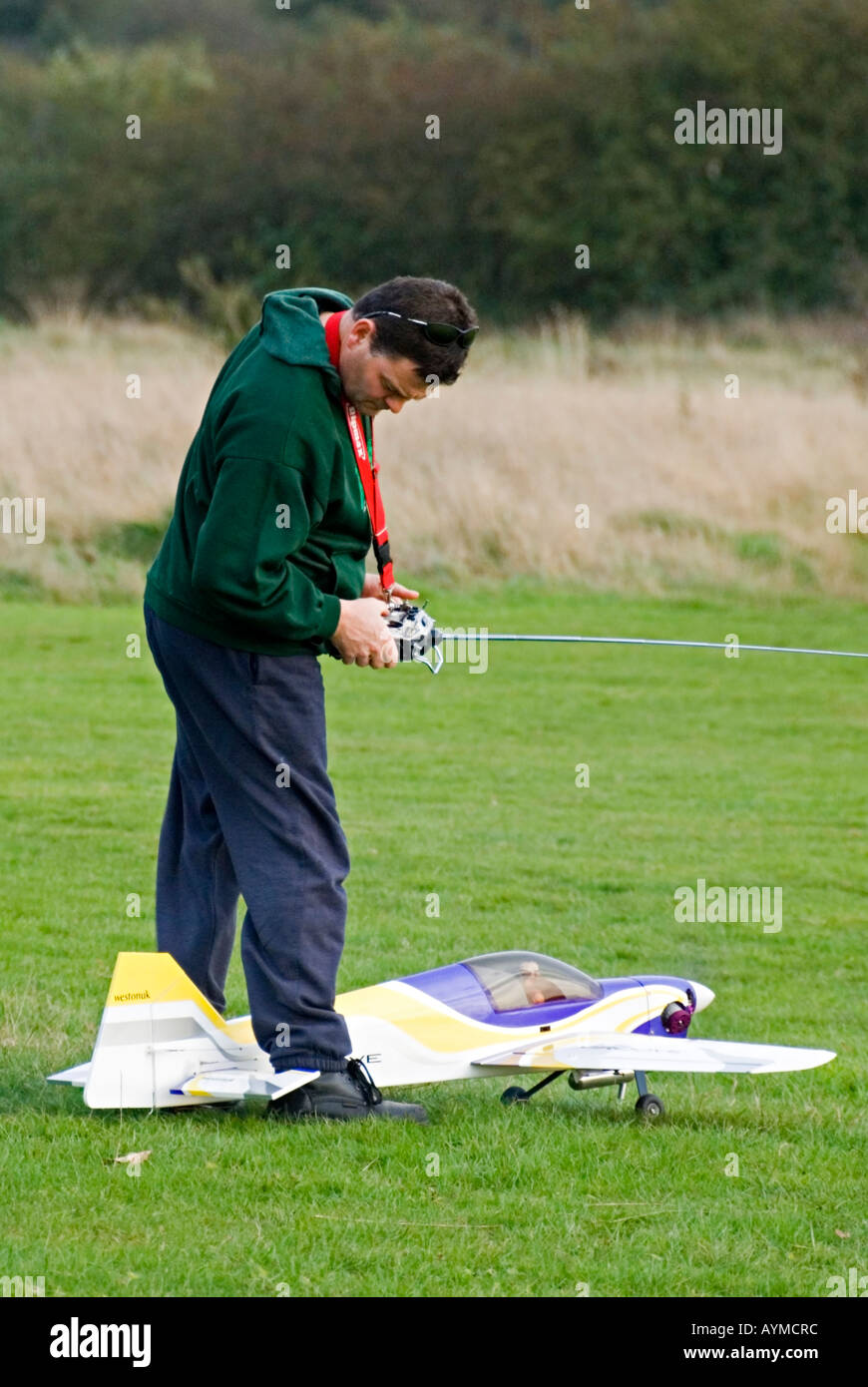 Remote controlled airplanes hi-res stock photography and images - Alamy
