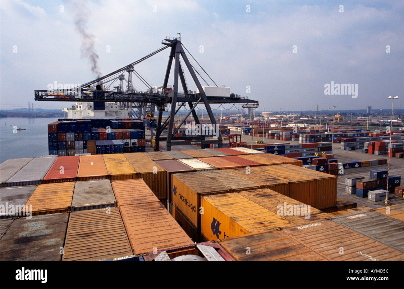 container ship Port of Southampton Hampshire southern England UK view ...