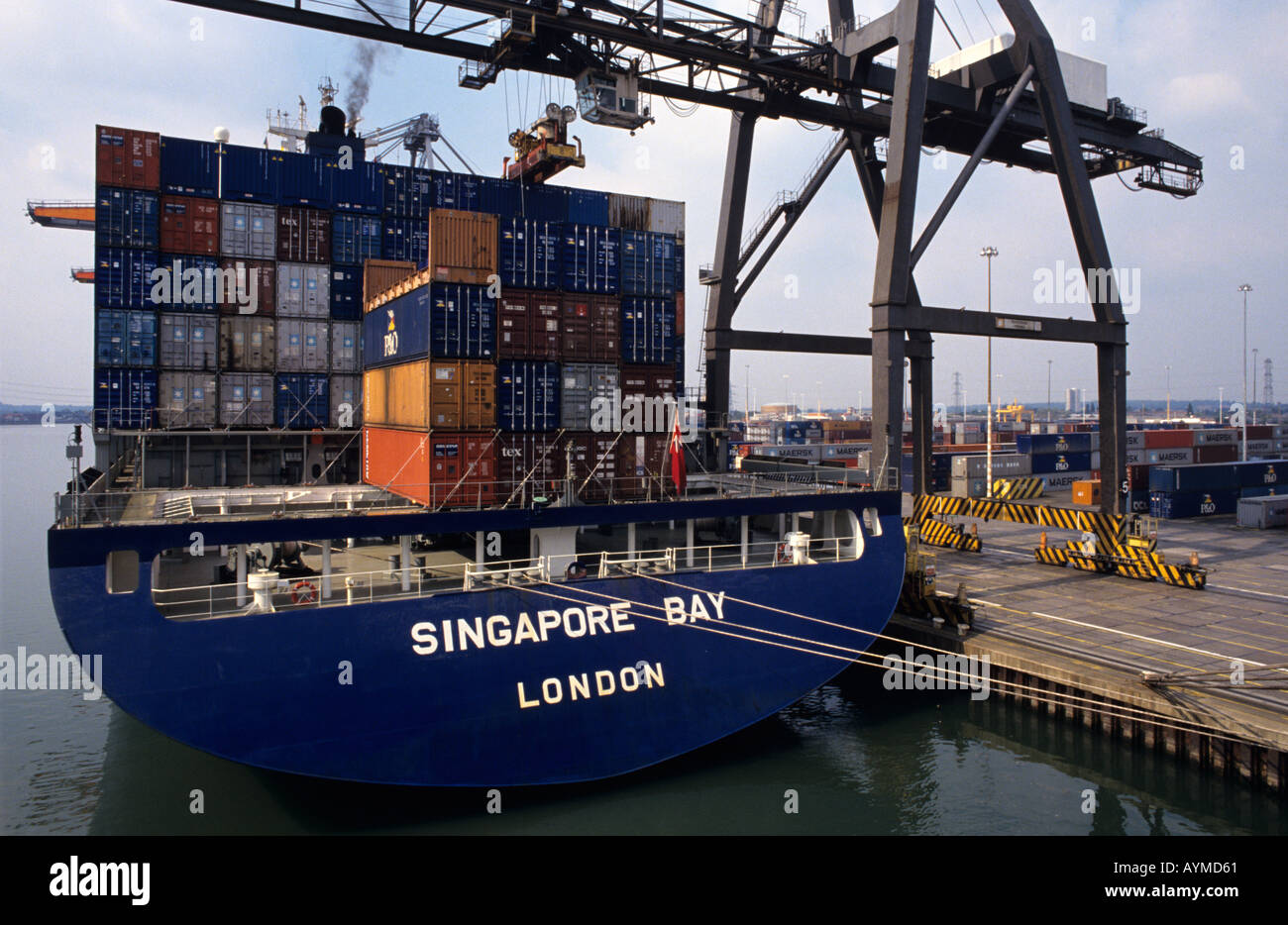 Container bay hold hi-res stock photography and images - Alamy