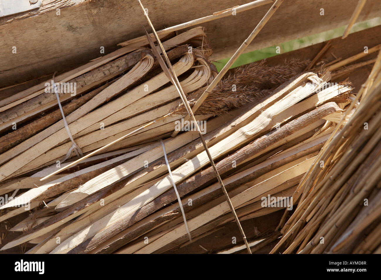 Materials used in thatching hi-res stock photography and images - Alamy