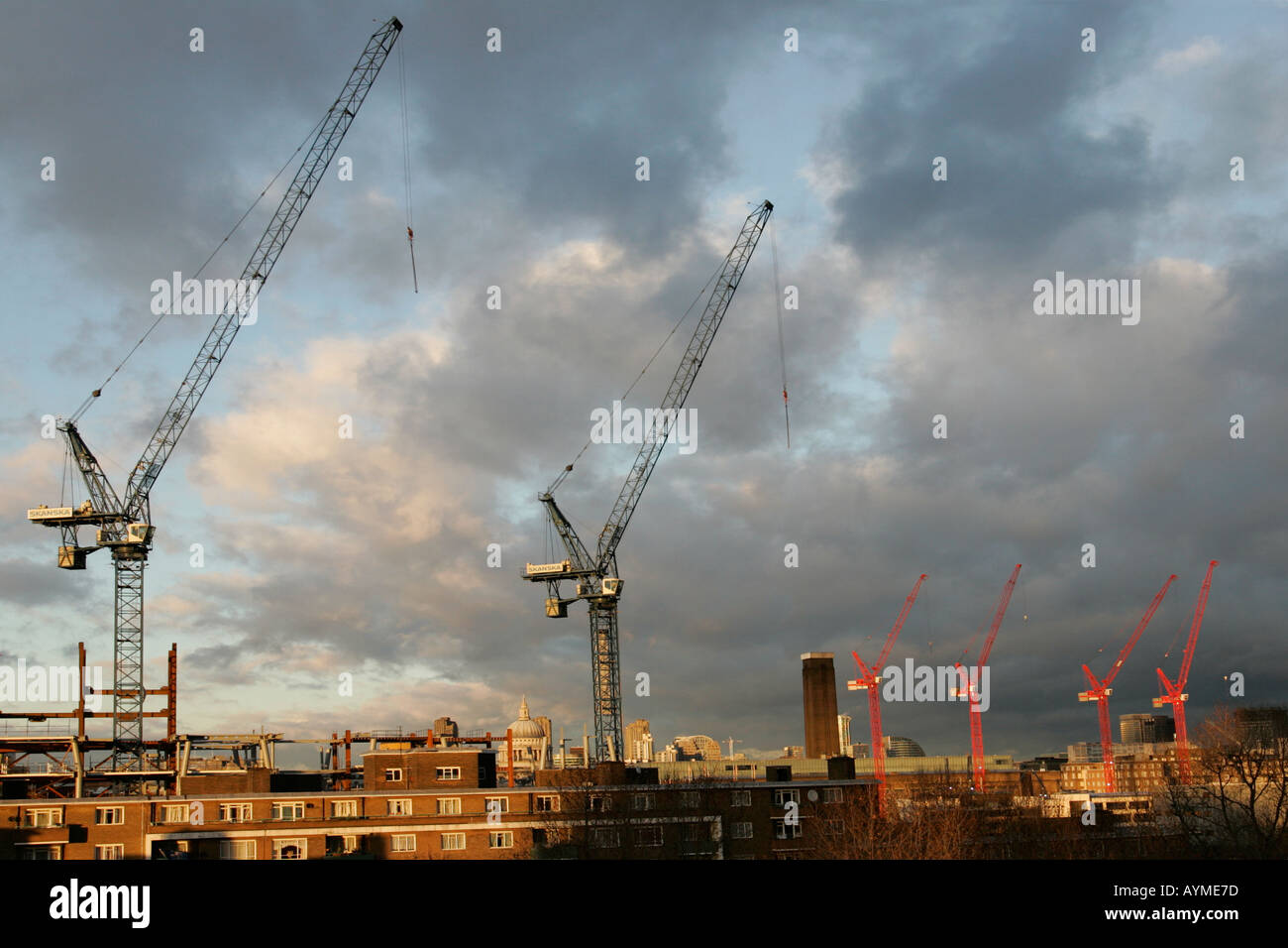 London development hi-res stock photography and images - Alamy
