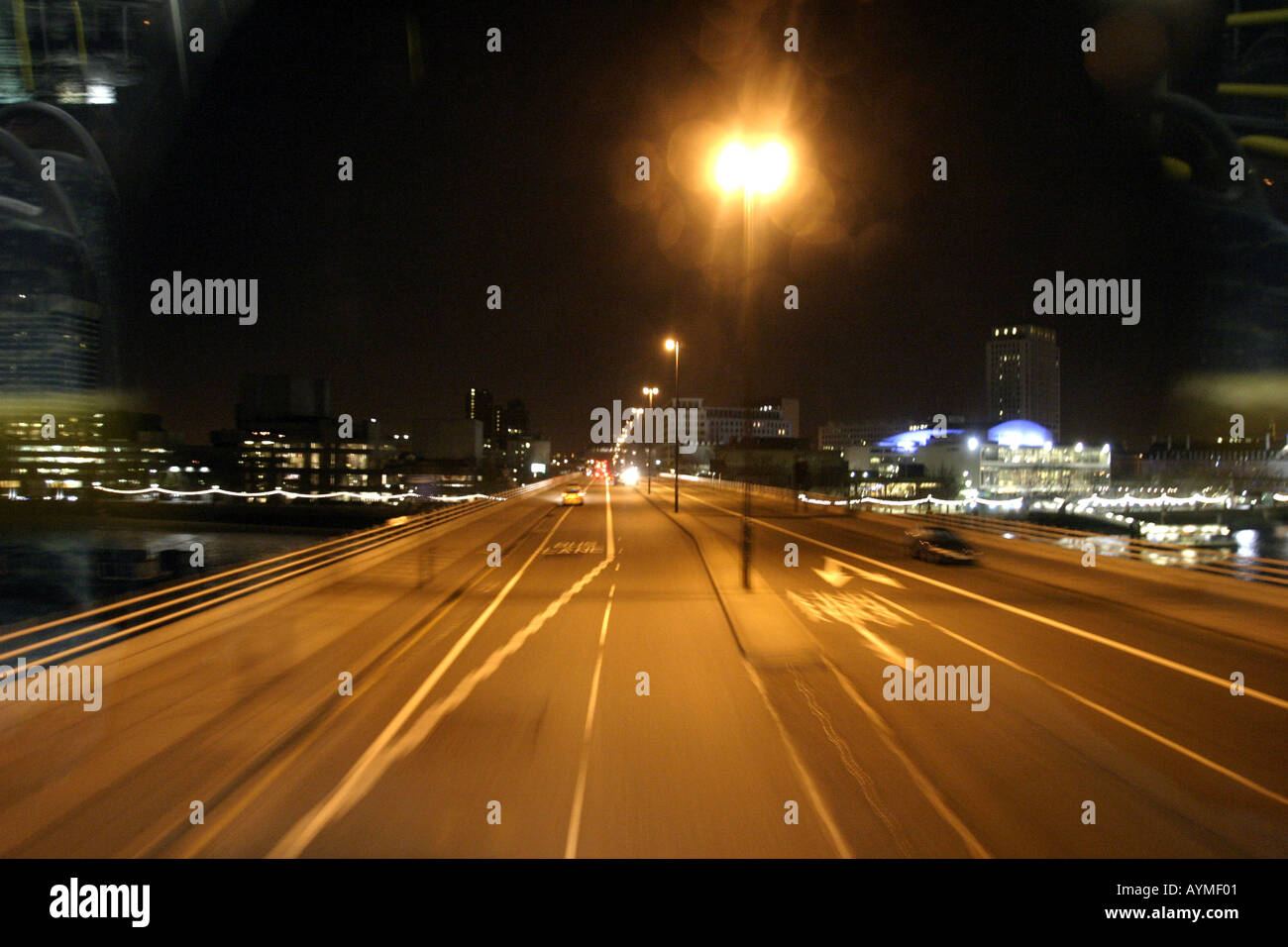 Waterloo bridge at night Stock Photo - Alamy