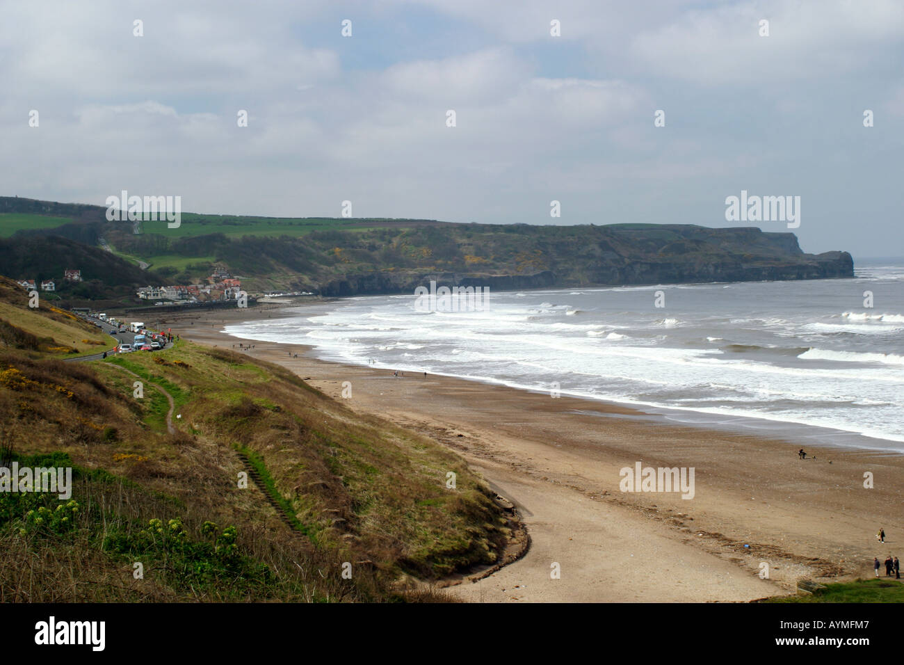 Cloudy sandsend hi-res stock photography and images - Alamy