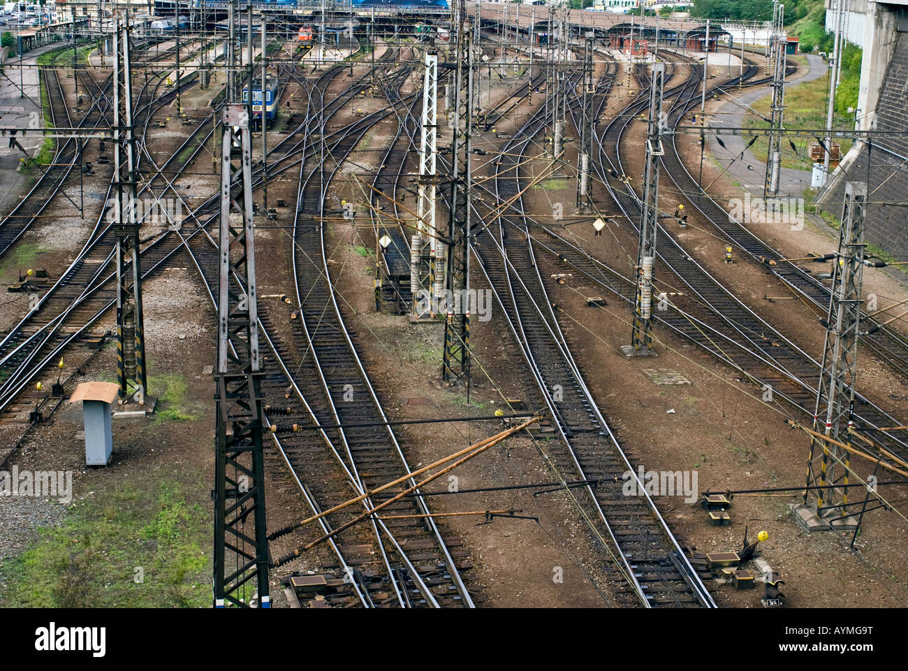 Trains and tracks hi-res stock photography and images - Alamy