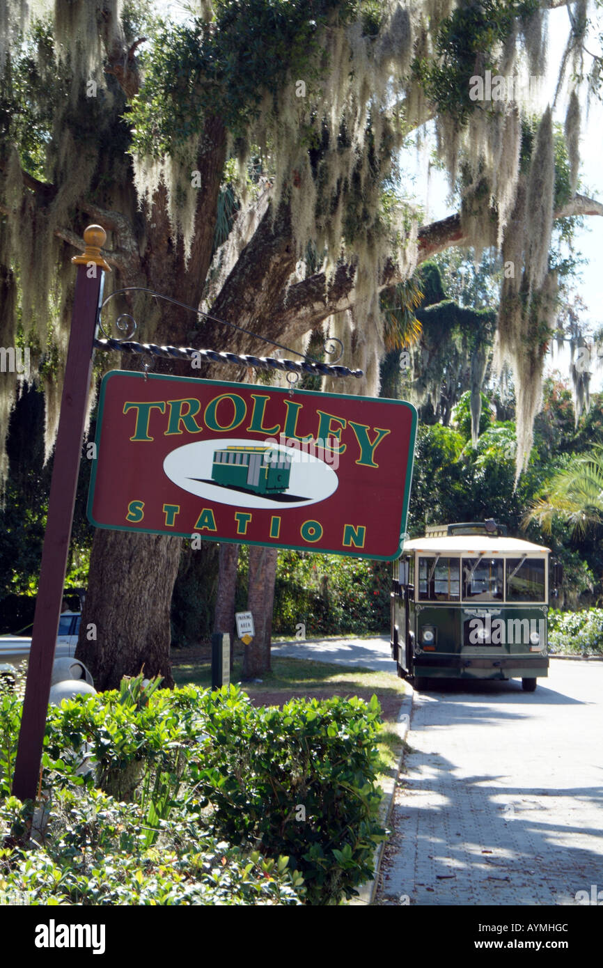 Trolley bus. Mount Dora central Florida USA. Bus stop Stock Photo - Alamy