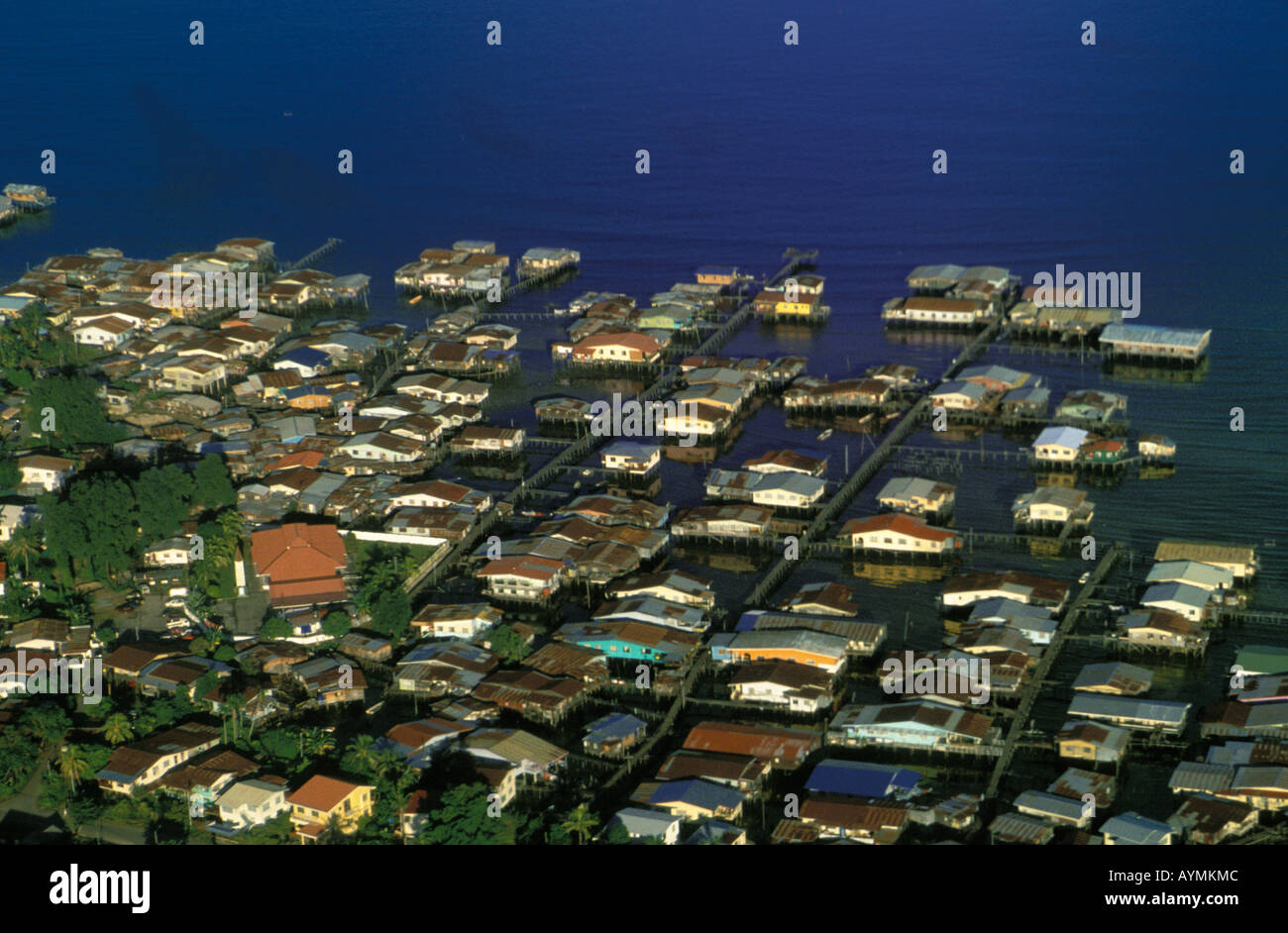 Sabah watervillage of Kota Kinabalu Stock Photo - Alamy