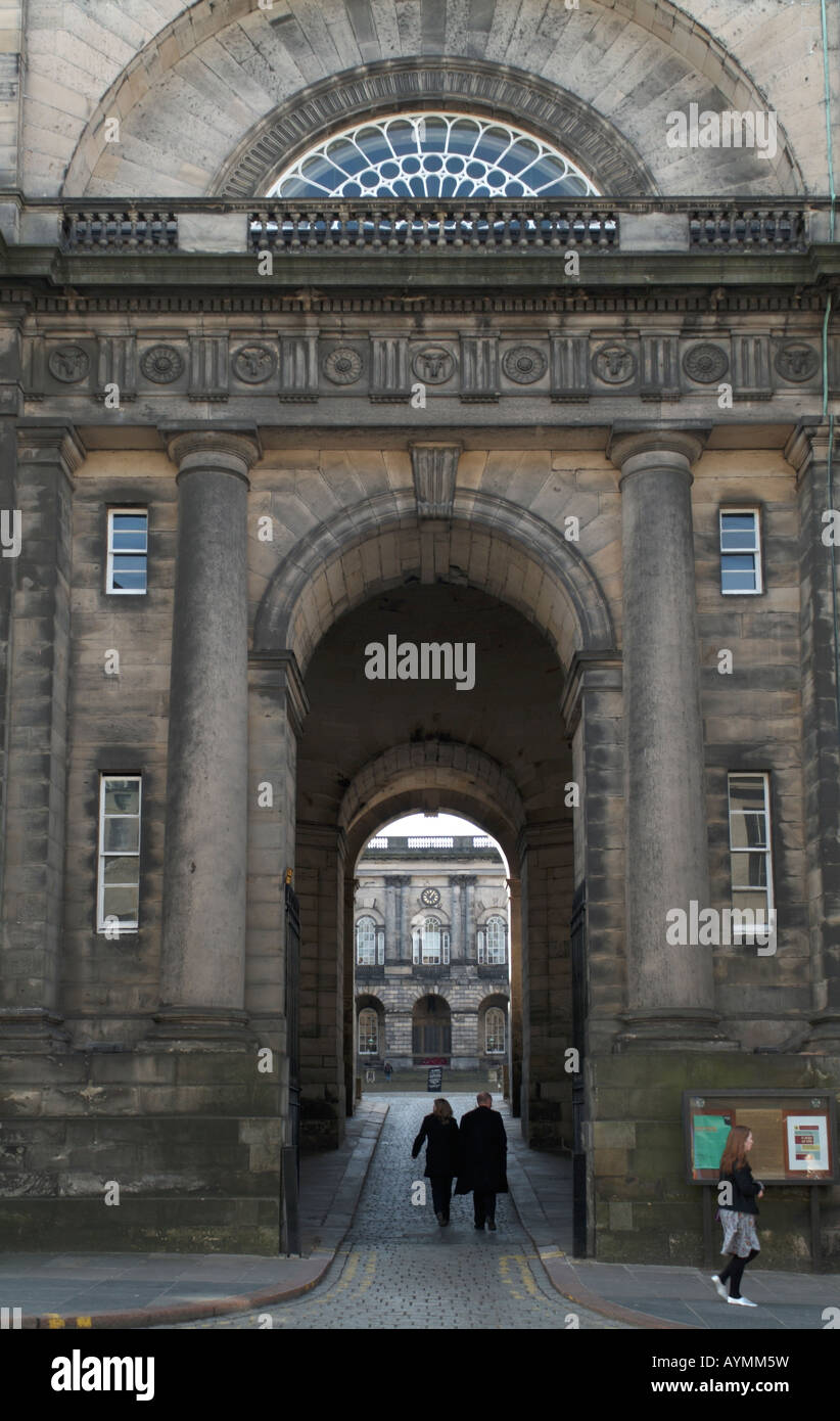 Edinburgh university old college hi-res stock photography and images ...