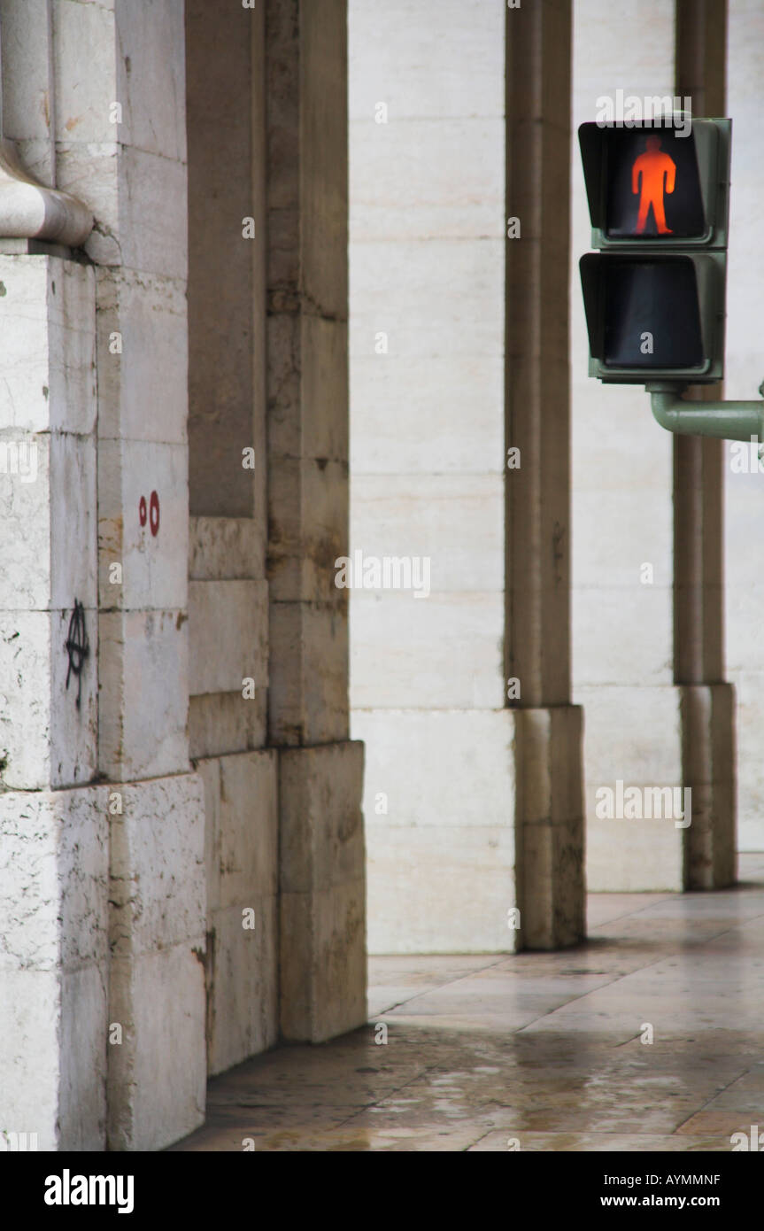 traffic light and arches architecture Stock Photo - Alamy